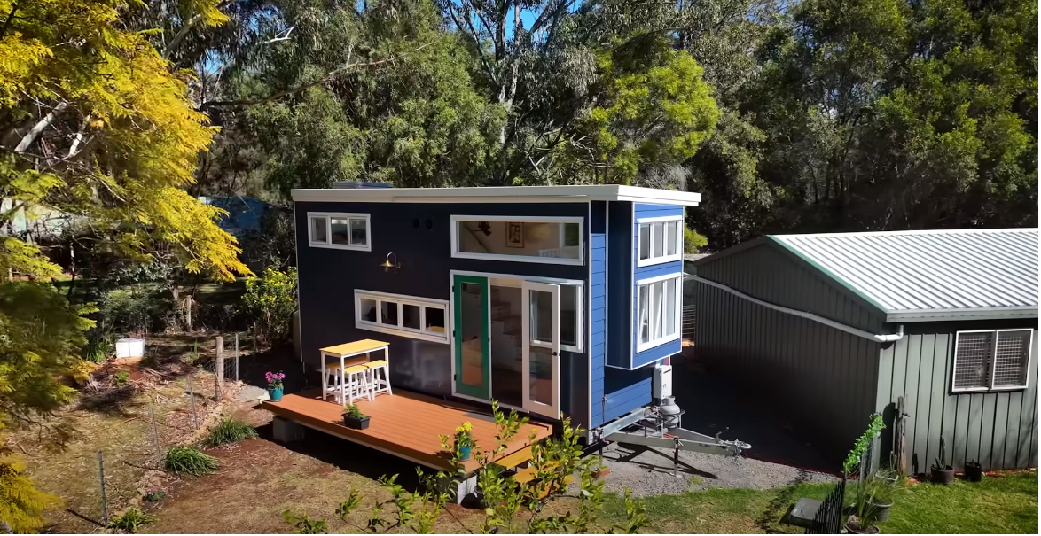 Neighbor Keeps Calling Police on Me: What to Do? - HomeProfy